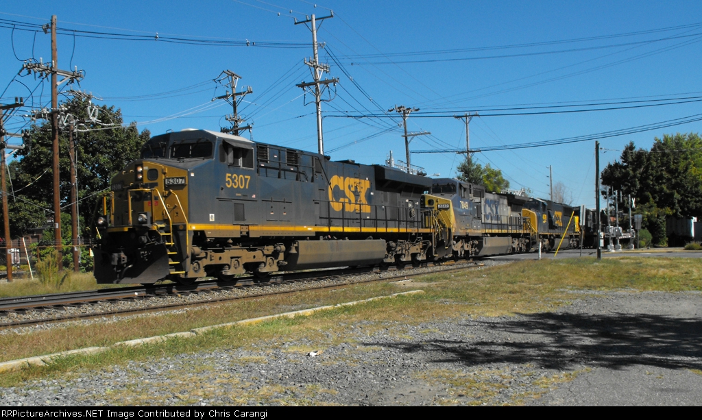 CSX 5307 on Q171-15